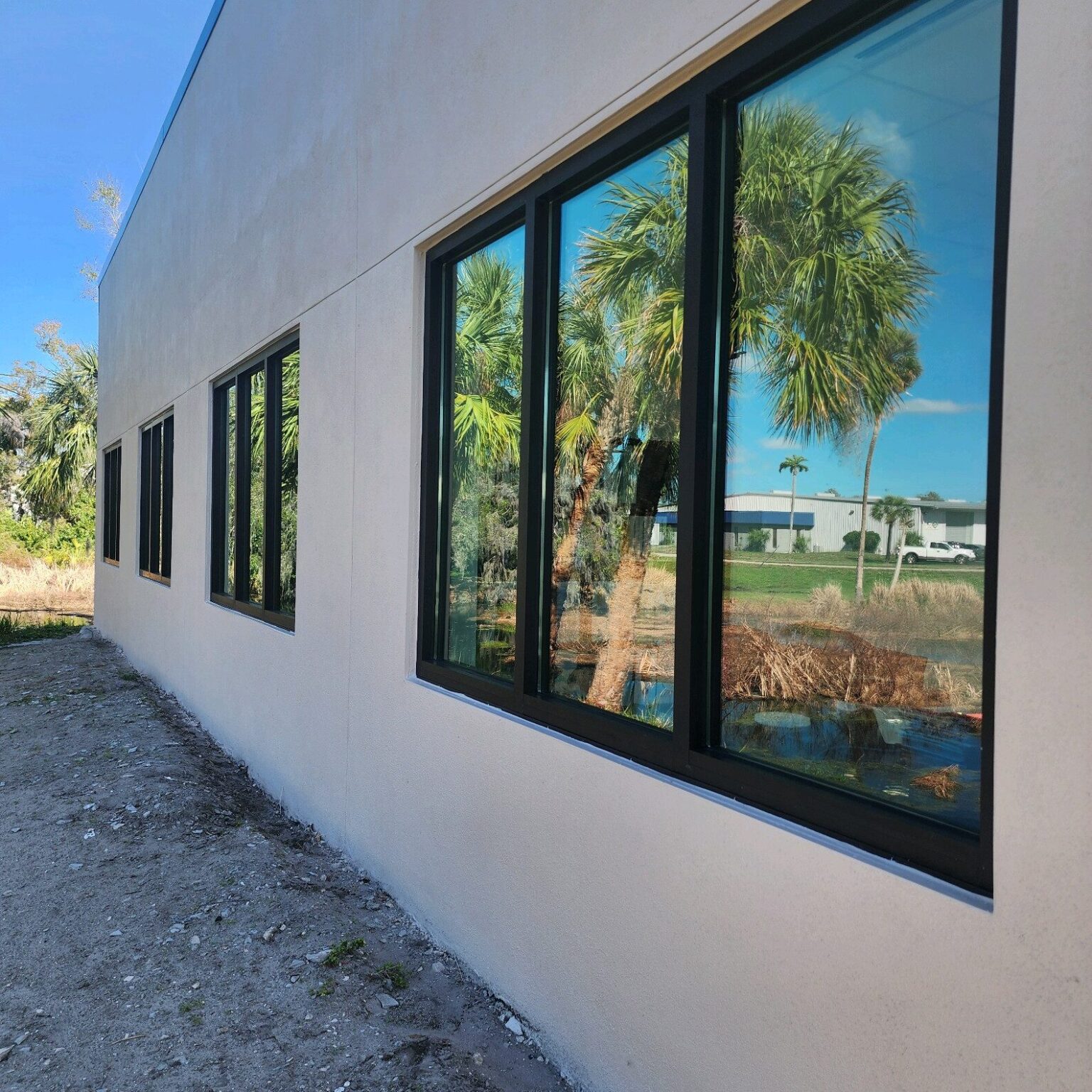 Lemon Bay Glass: 40 Years of Excellence in Englewood FL